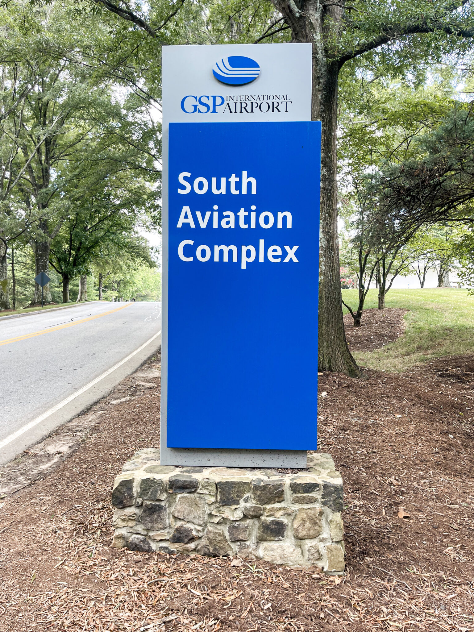 Garfield Signs & Graphics